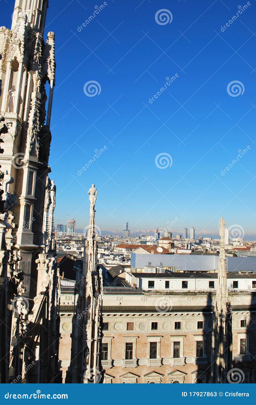 Panoramic view of Milan stock image. Image of alps, europe - 17927863