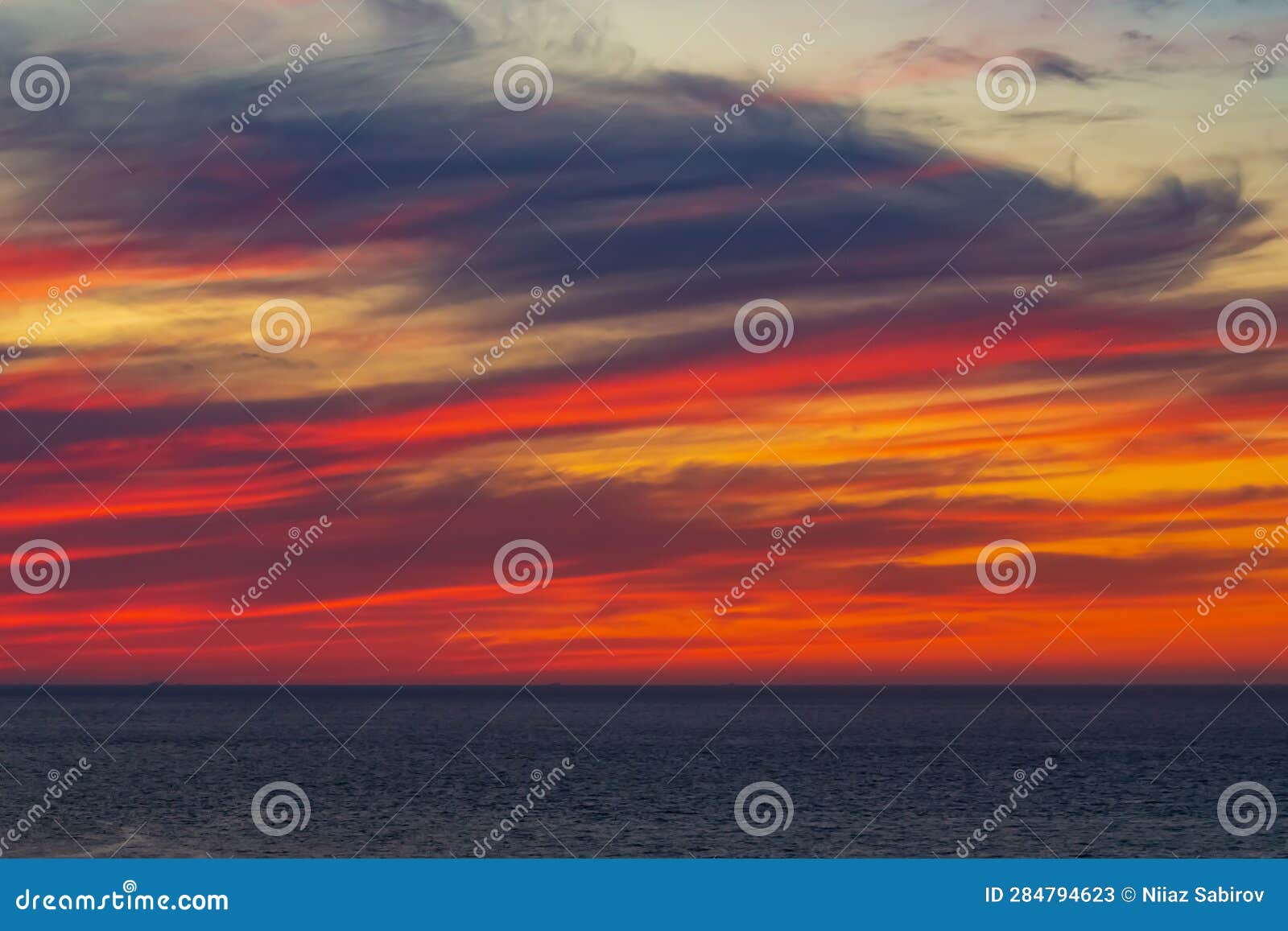 Panoramic View of the Ocean Sunset Against the Background of Multi ...