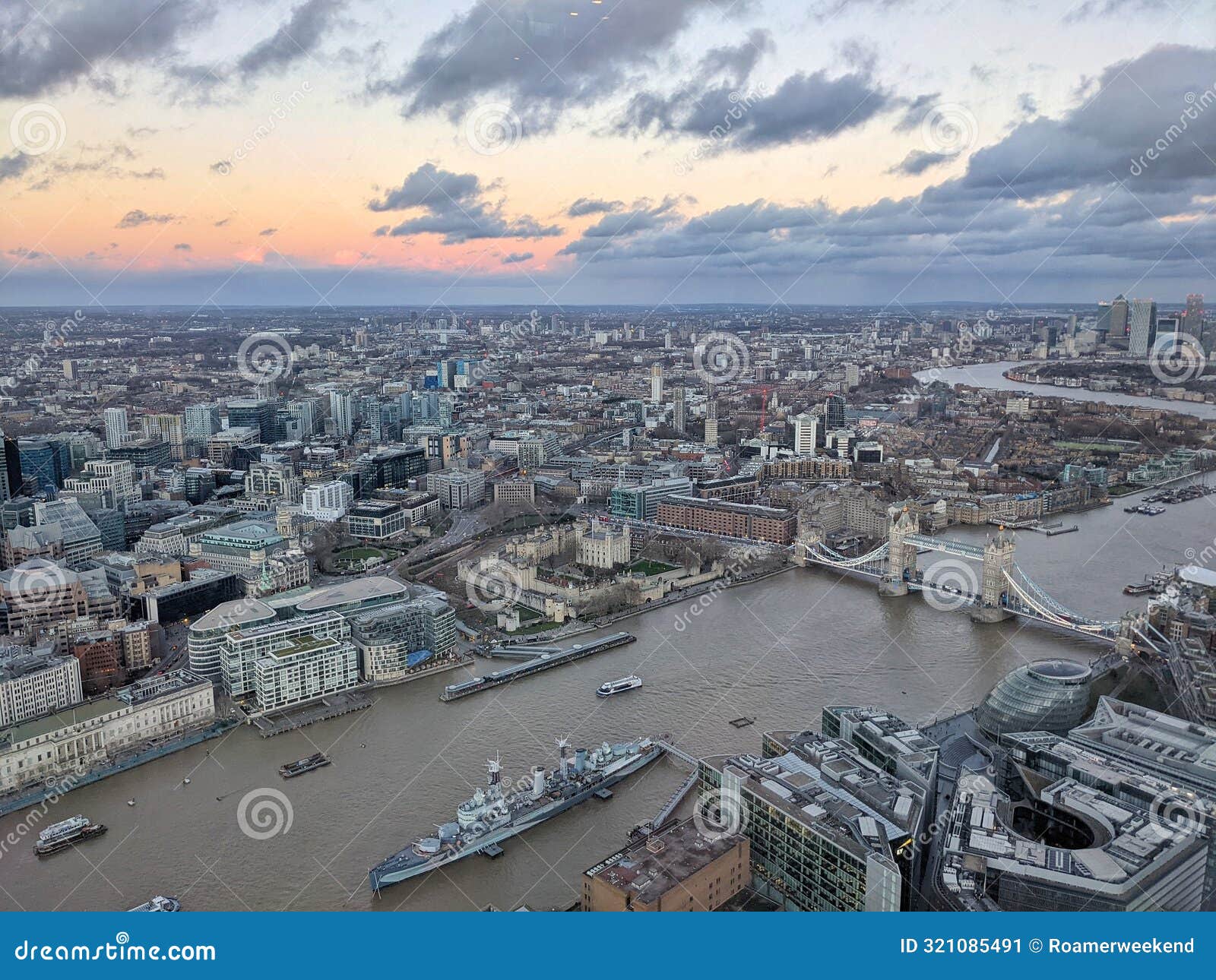 Panoramic View of the Thames in London Stock Image - Image of travel ...