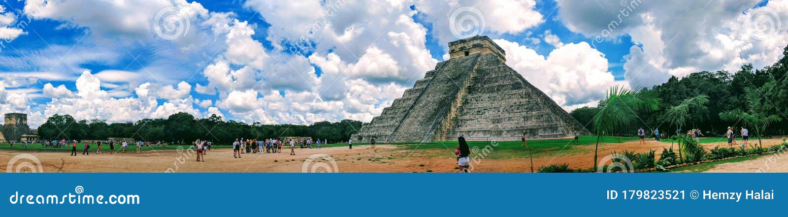Panoramic Views of Chichen Itza, Mexico Editorial Photo - Image of ...