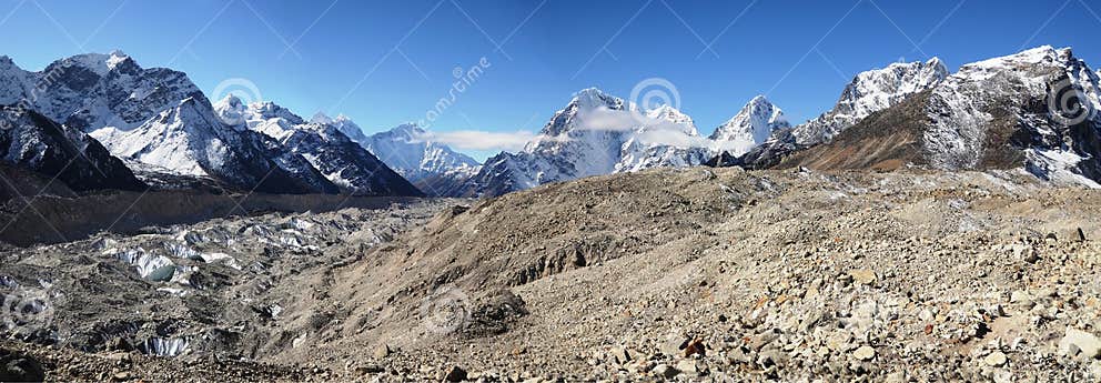 Panoramic Views of the Everest Ridge Stock Photo - Image of nature ...