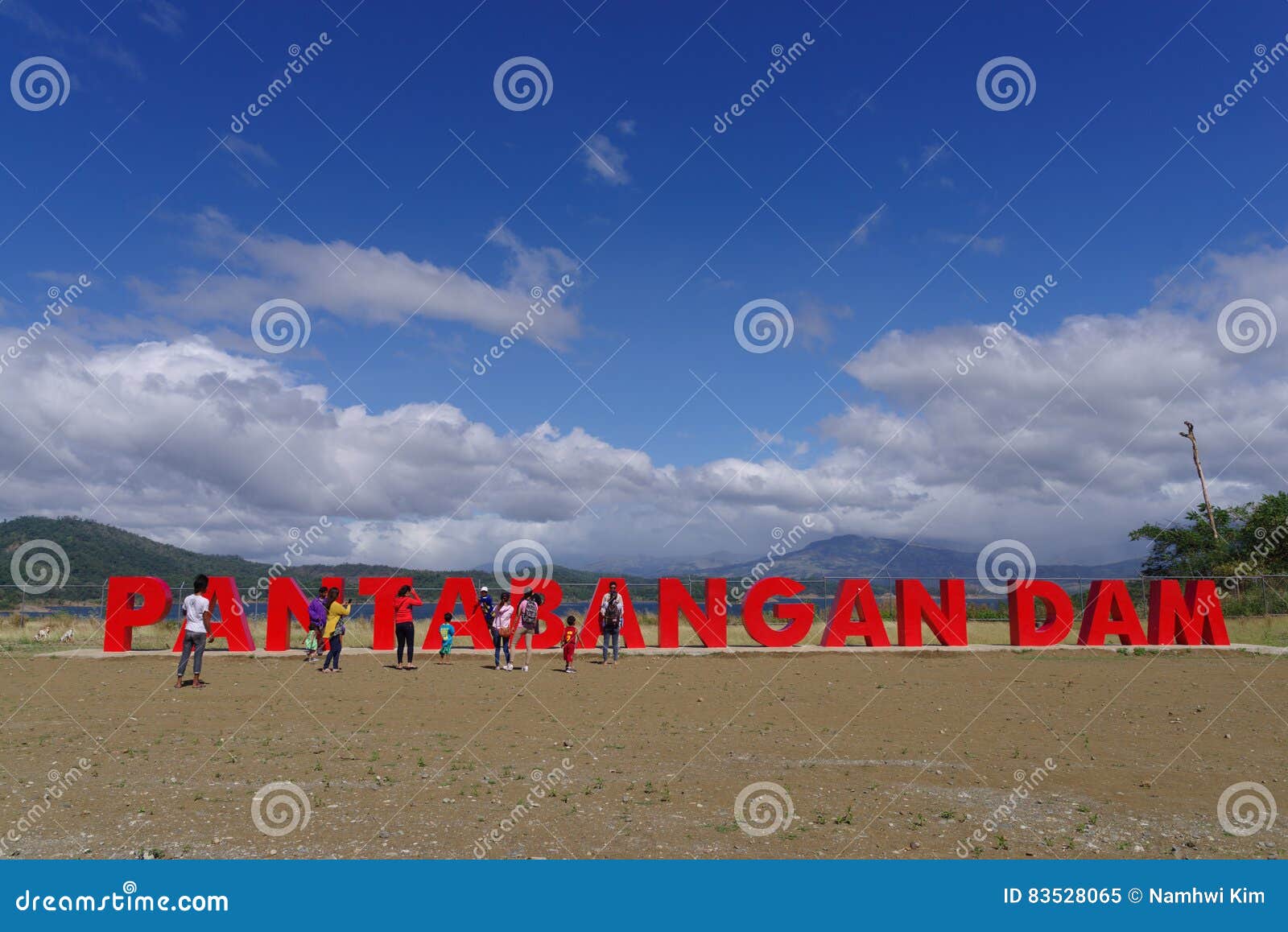 Pantabangan dam editorial image. Image of steppe, sand - 83528065