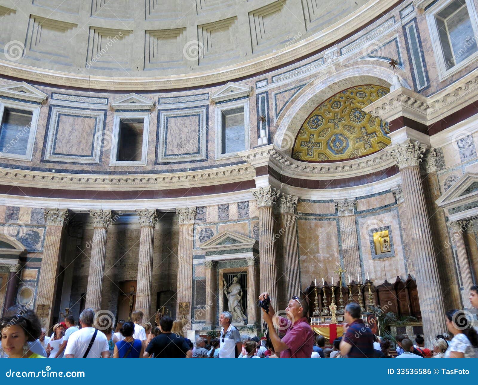 The Pantheon, Rome editorial photo. Image of hadrian - 33535586
