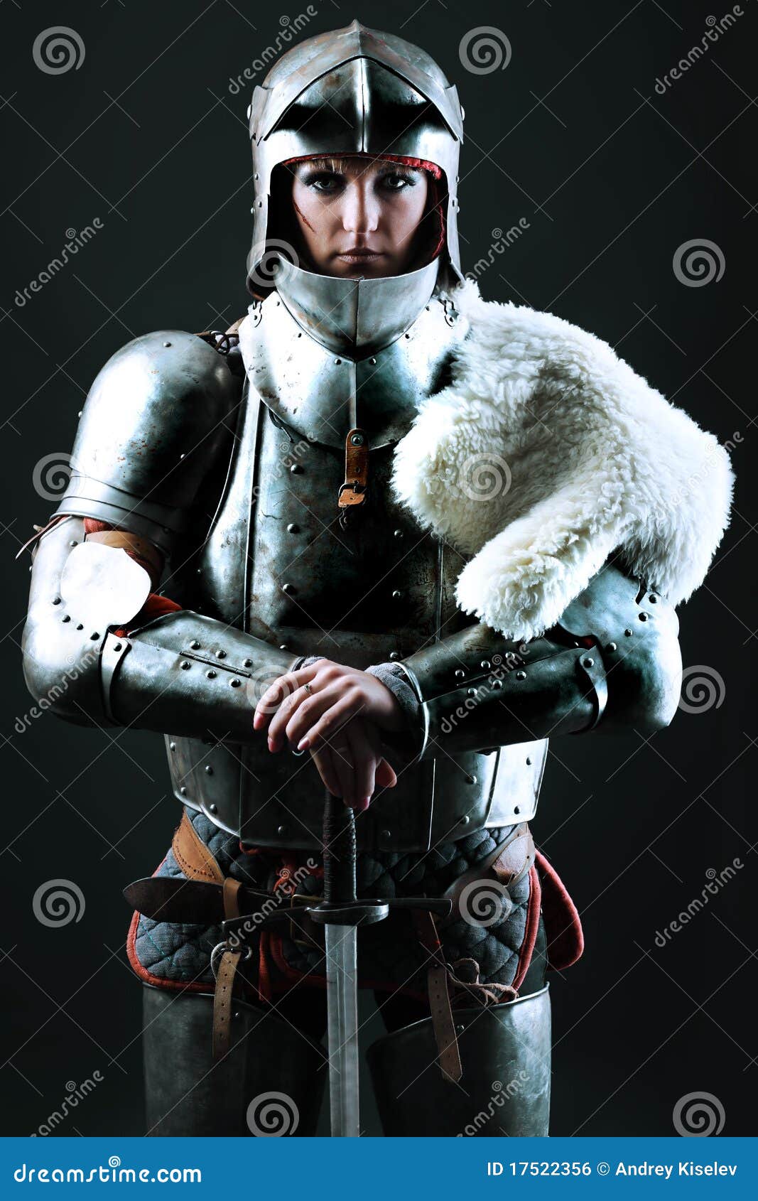 Pantser stock foto. Image of metaal, energie, fantasie - 17522356