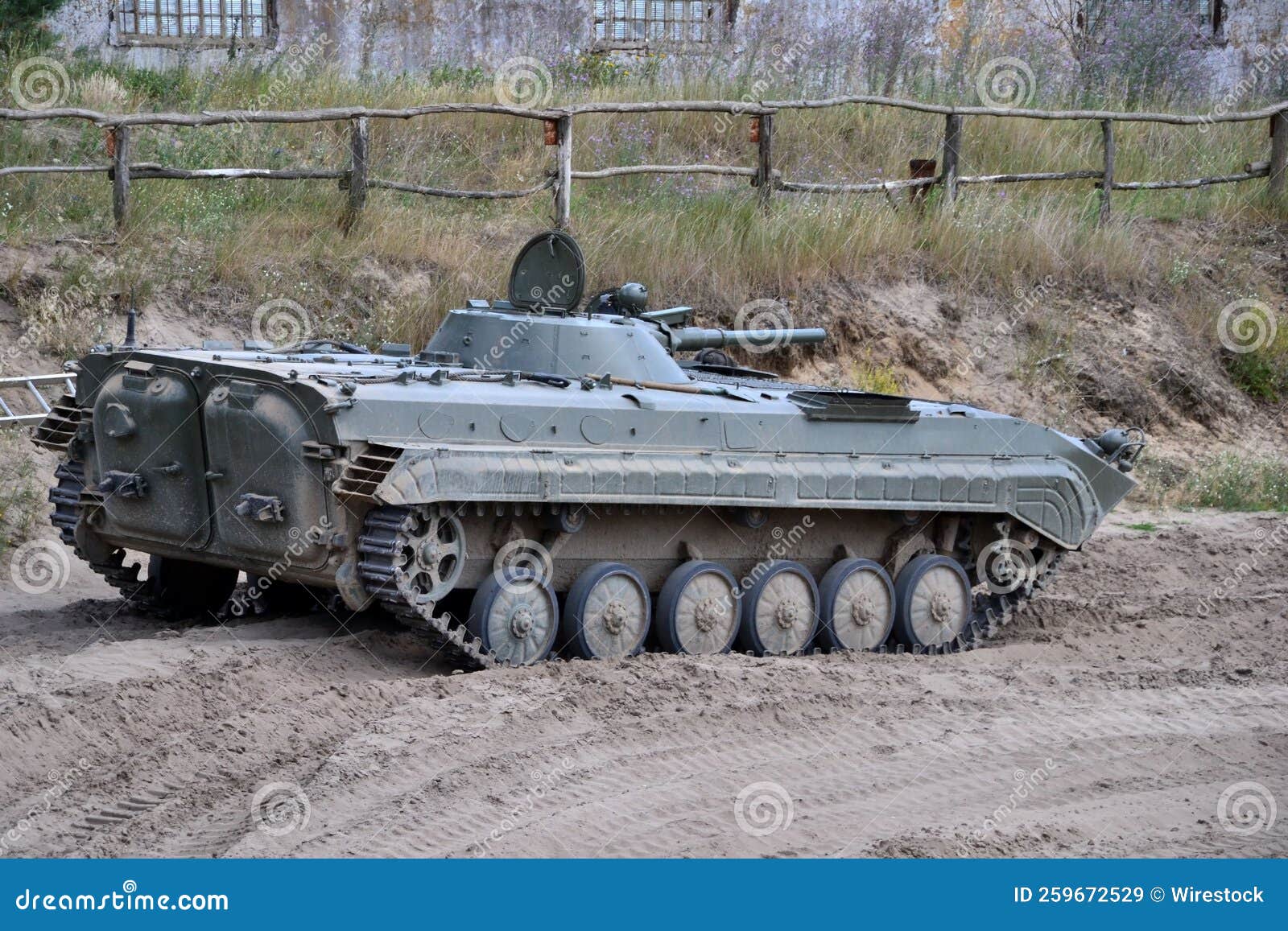 Panzer BMP 1 Sowjetisch DDR Driving To the Muddy Road Stock Image ...