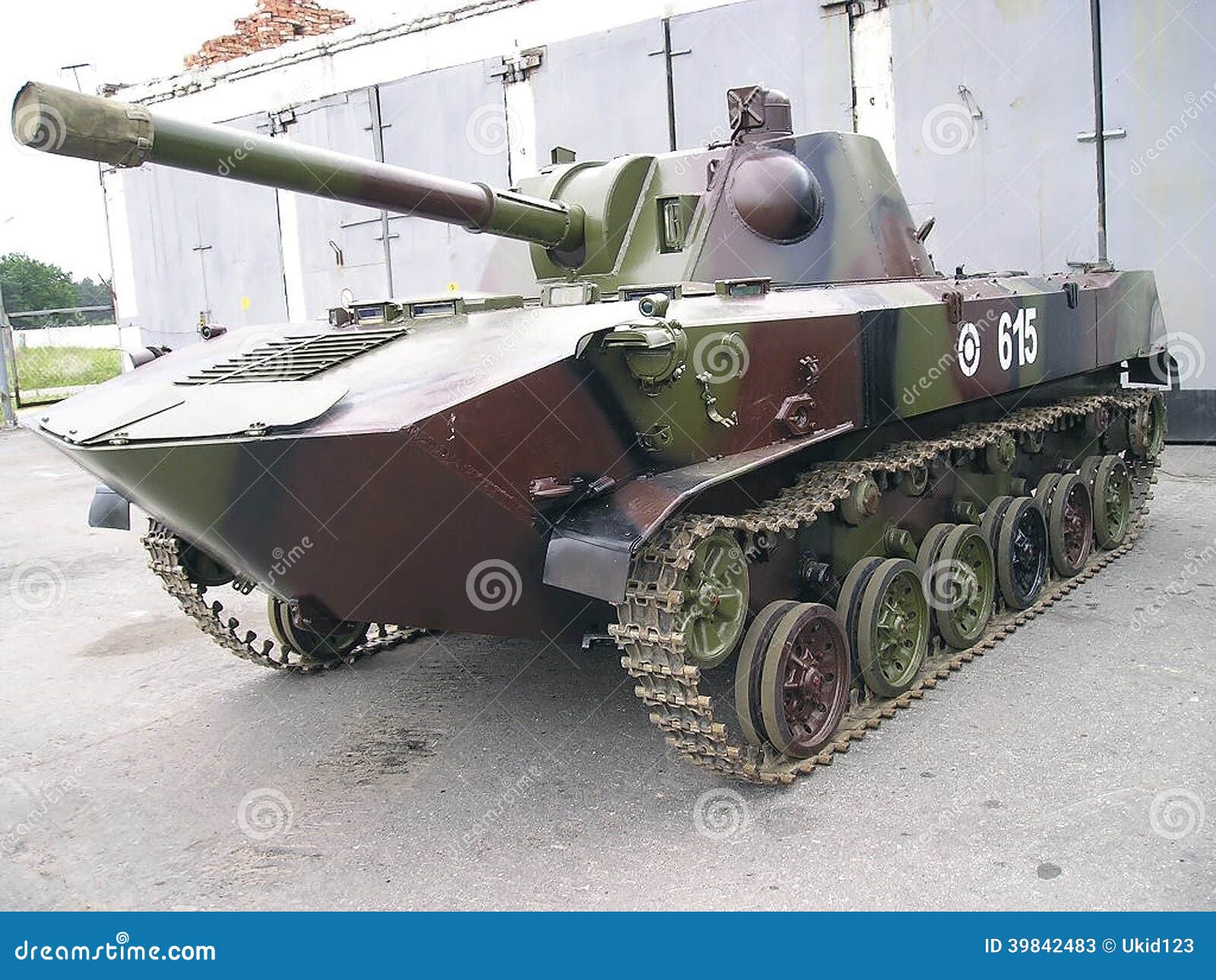 Panzer Ukrainian army tank editorial stock photo. Image of army - 39842483