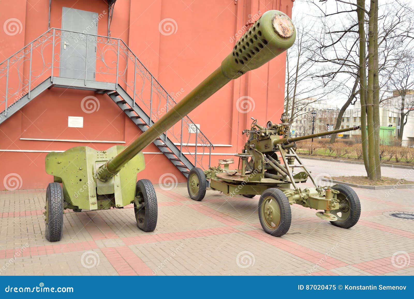 Panzerabwehr- Gewehr Des Zweiten Weltkriegs Stockbild - Bild von ...