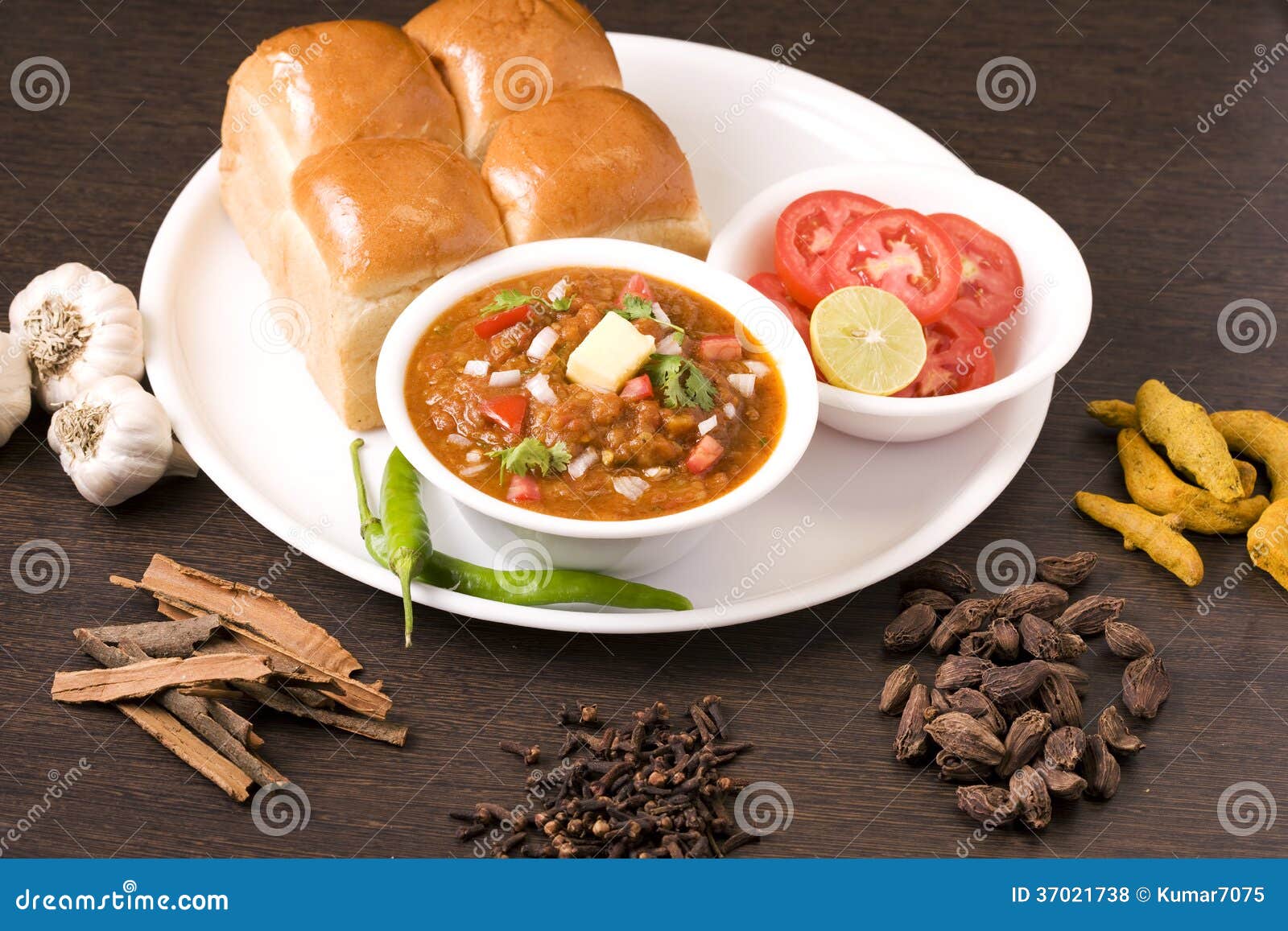 Pao Bhaji stock photo. Image of bread, food, onion, bhaji - 37021738