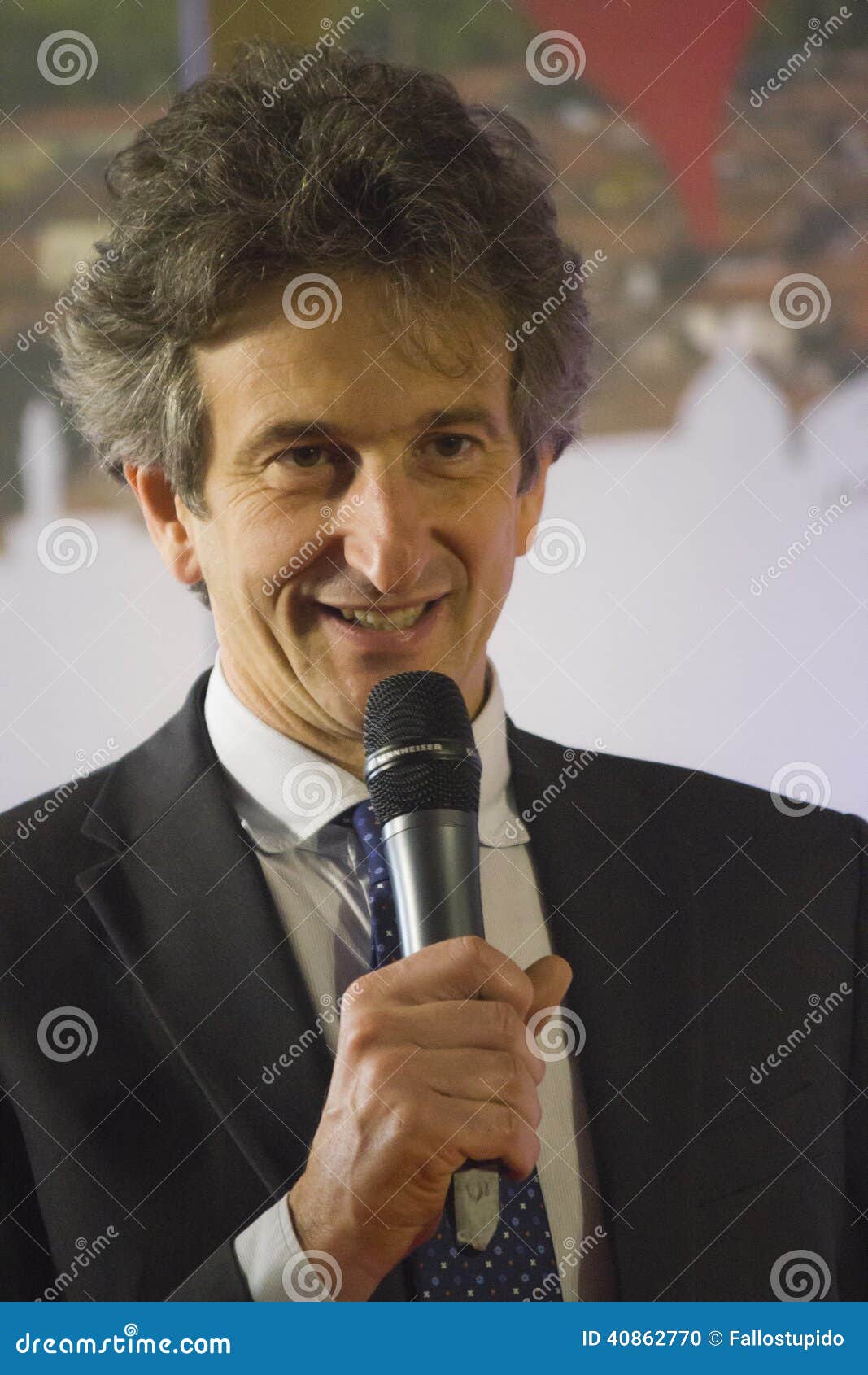 Paolo perrone vertical editorial image. Image of paolo - 40862770