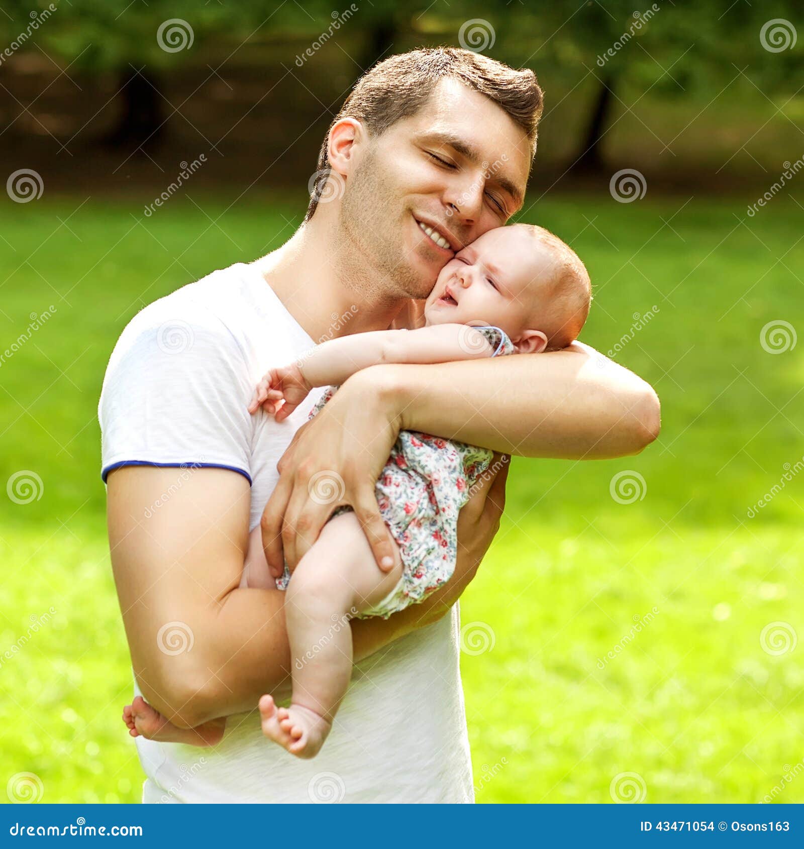 Papa en baby stock foto. Image of achtergrond, vaderschap - 43471054