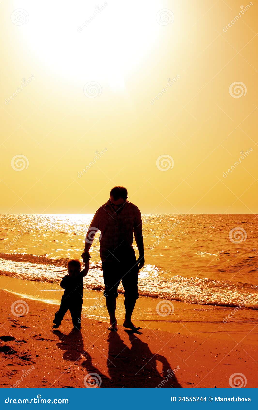 Papa en kind op het strand stock foto. Image of leven - 24555244