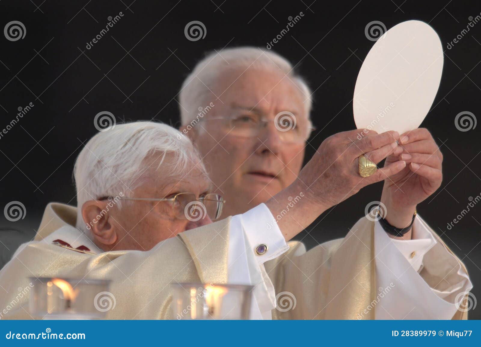 Papa Joseph Benedict XVI immagine stock editoriale. Immagine di ...