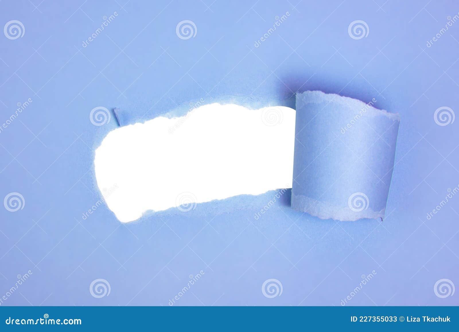 Papel Azul Roto Entero Con Espacio De Copia Imagen de archivo - Imagen ...