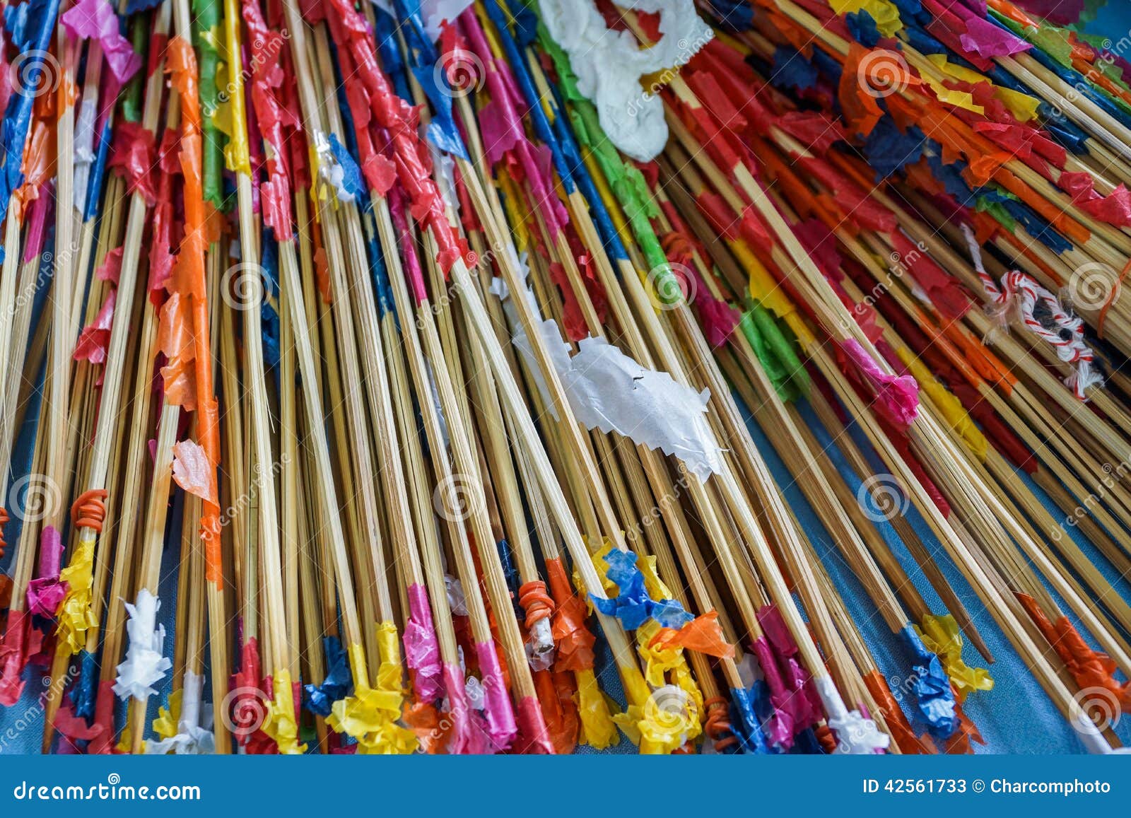 Papel De Bambu Da Cor Da Vara Imagem de Stock - Imagem de pilha, fundo ...