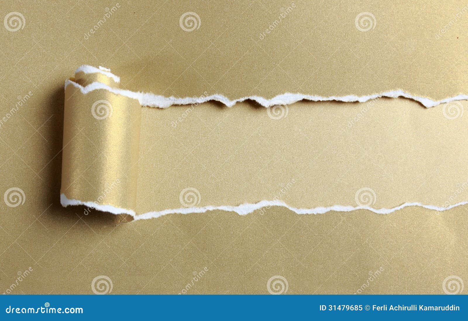 Papel rasgado del oro imagen de archivo. Imagen de objeto - 31479685