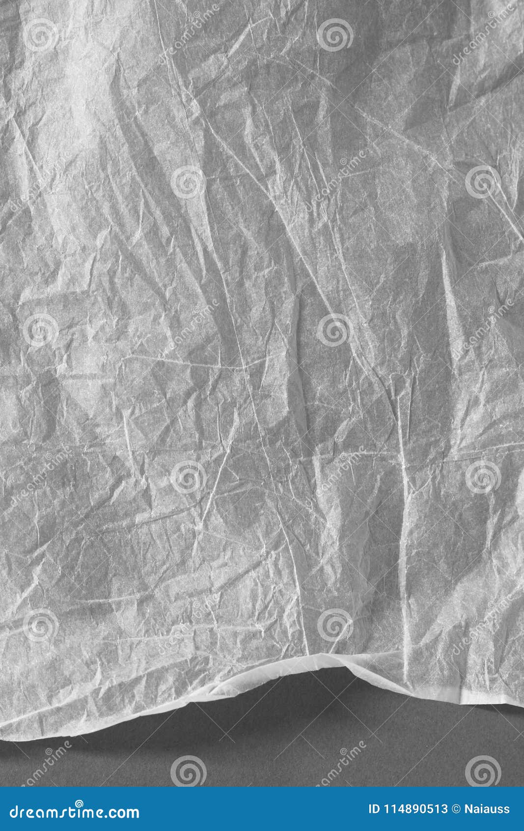 Papel rasgado do rasgo imagem de stock. Imagem de pegajoso - 114890513