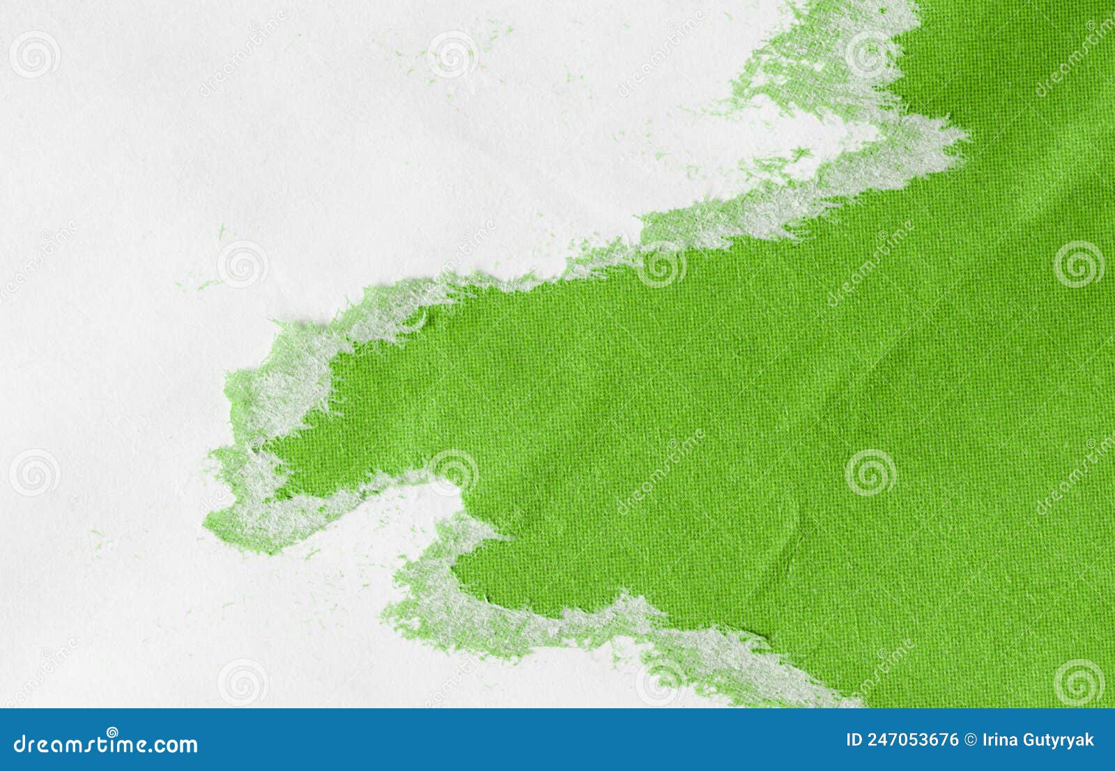 Papel roto verde foto de archivo. Imagen de blanco, peladura - 247053676