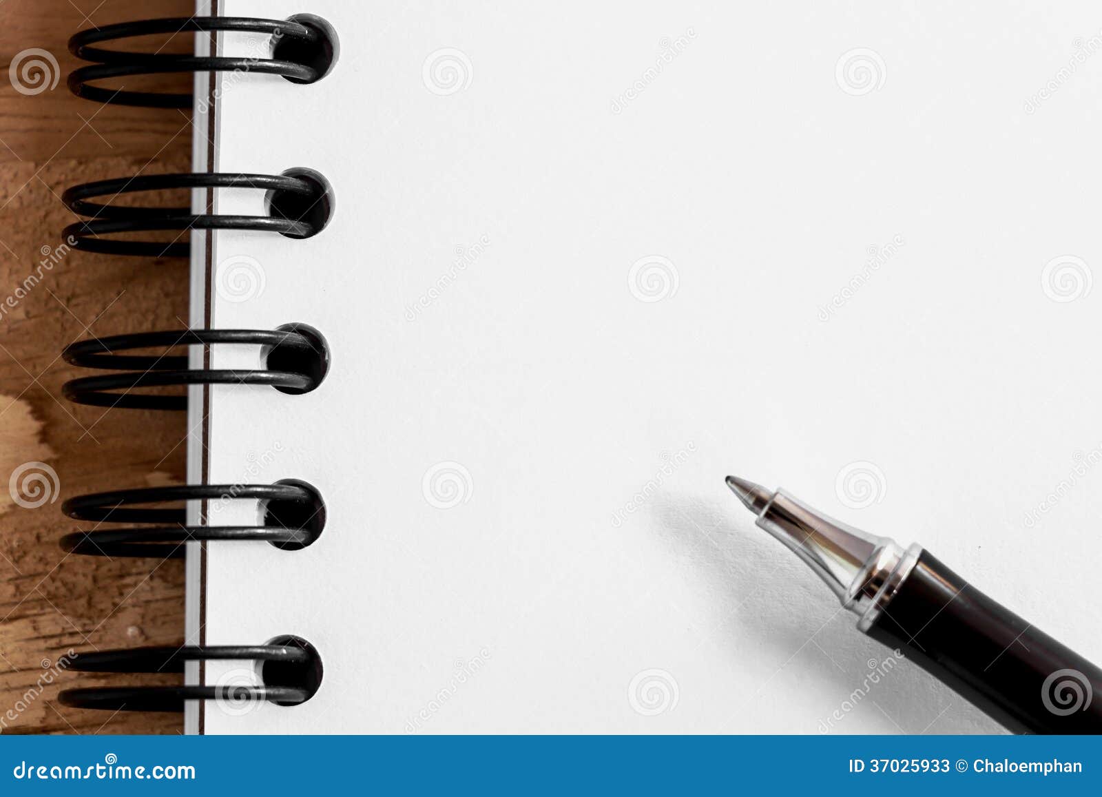 Papel y pluma de nota imagen de archivo. Imagen de primer - 37025933