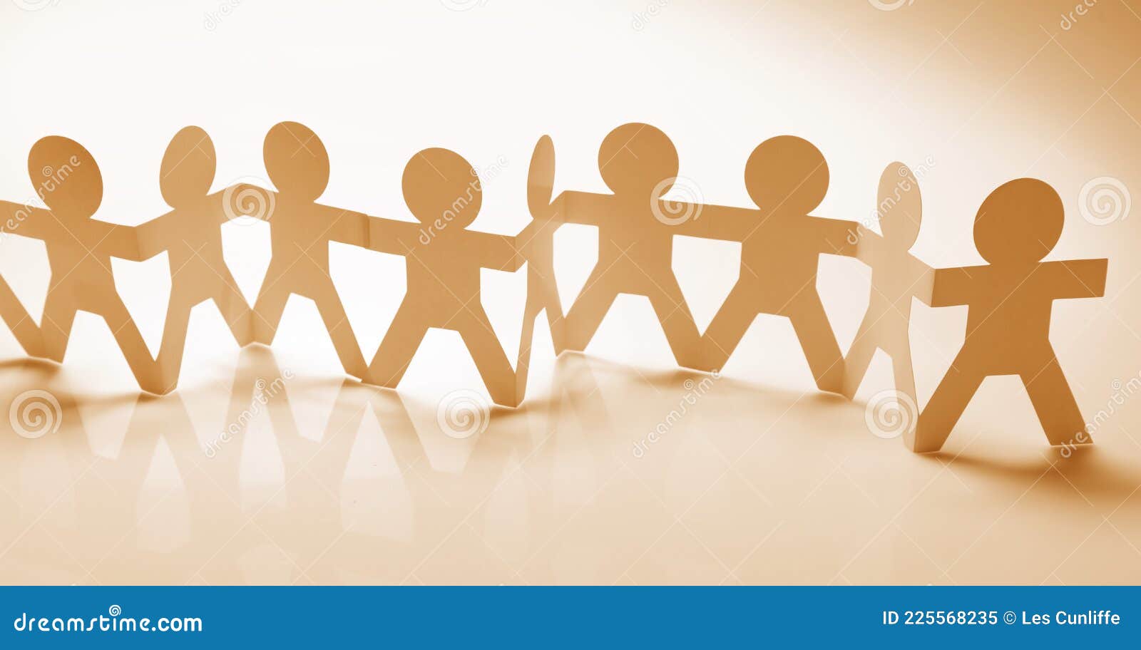 Paper chain team stock image. Image of human, team, friendship - 225568235