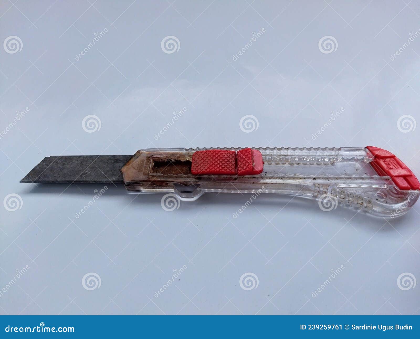 Paper Cutting with Red Handle Stock Image - Image of wing, metal: 239259761