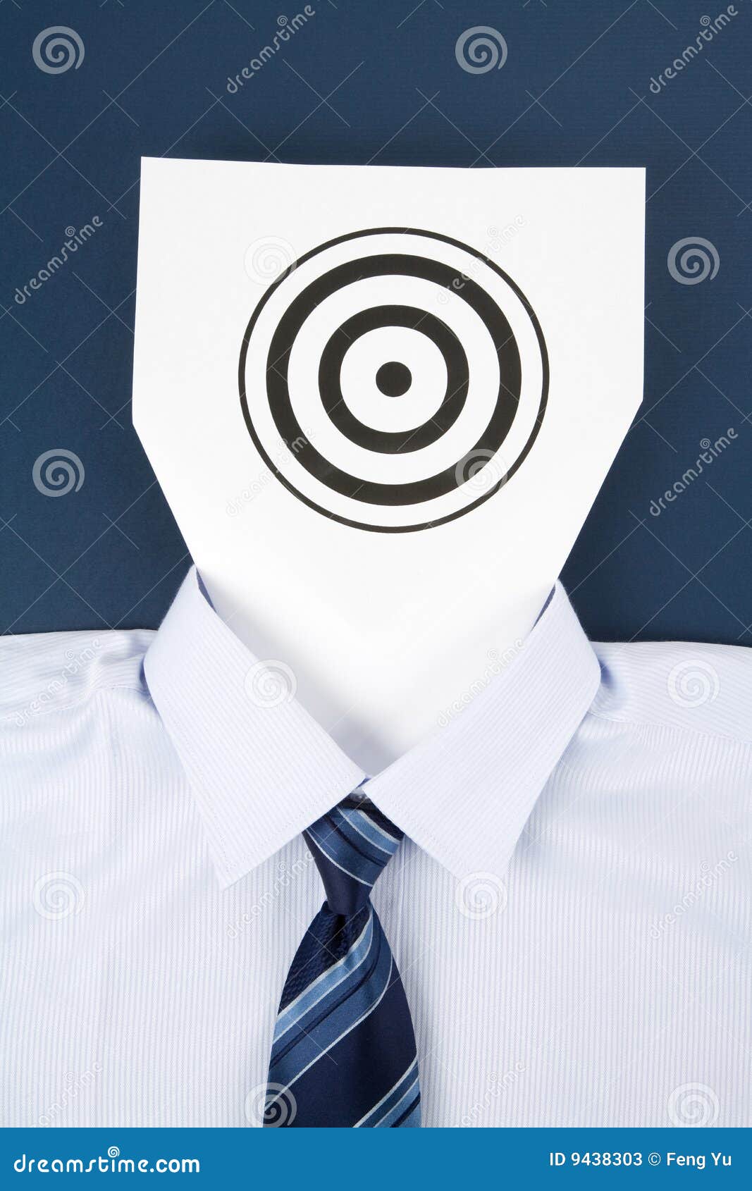 Paper Face and Business Target Stock Image - Image of victim, aiming ...