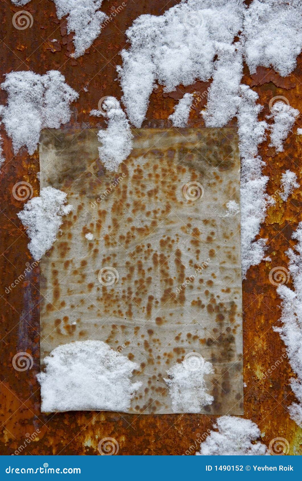 Paper on a Grunge Wall in Snow Stock Photo - Image of snow, blank: 1490152
