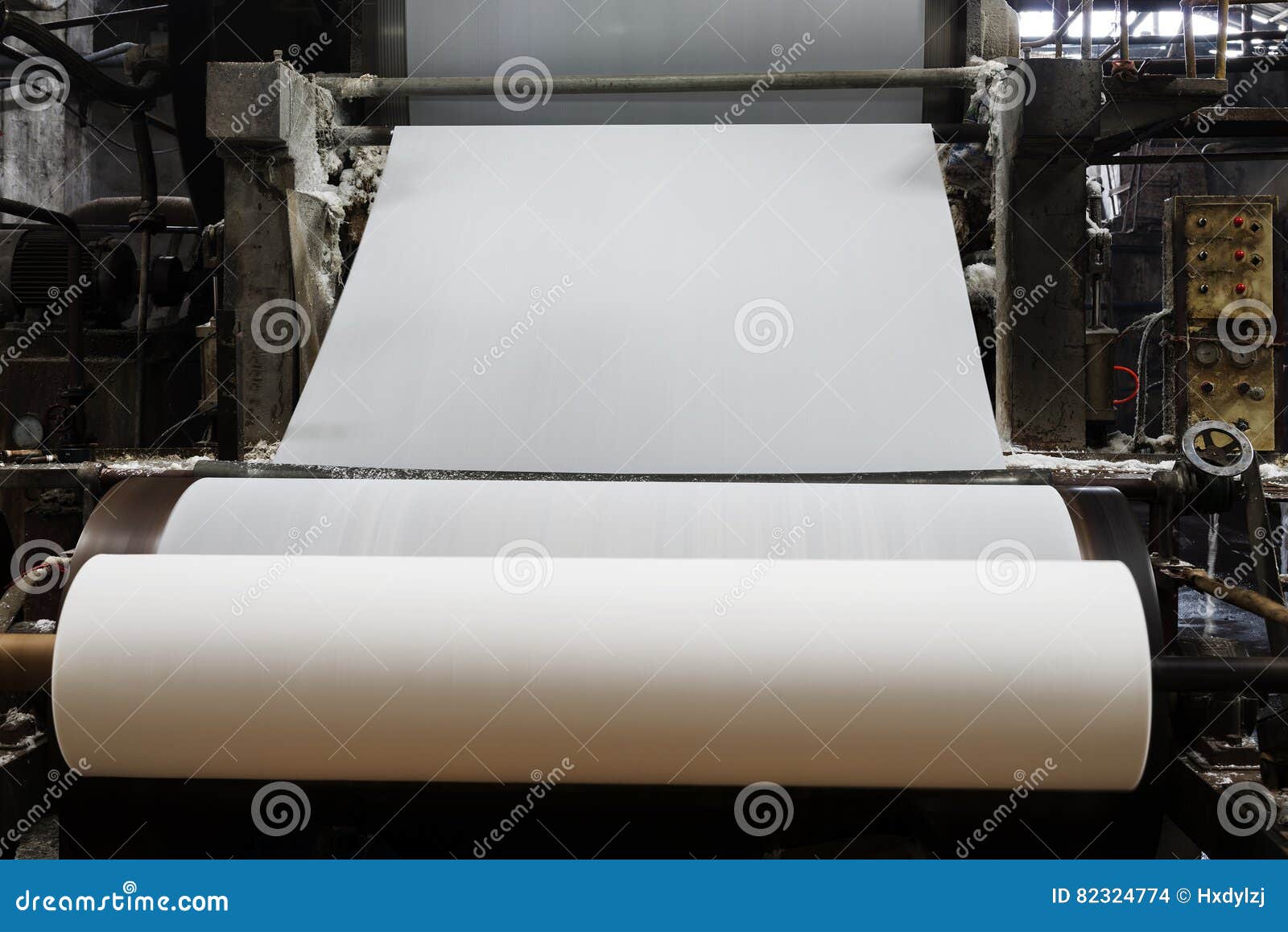The Paper Machine in the Factory Stock Photo - Image of paper, process ...