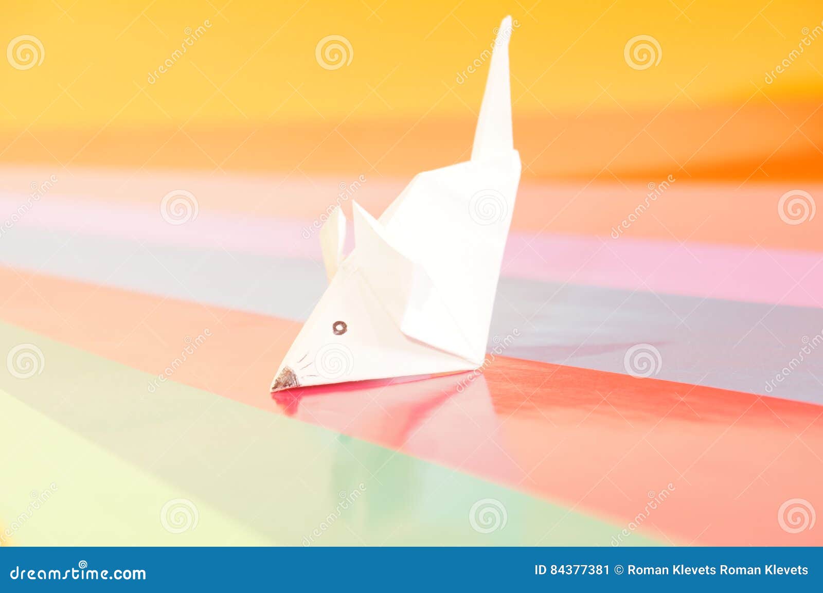 Paper origami mouse stock image. Image of mouse, stationery - 84377381