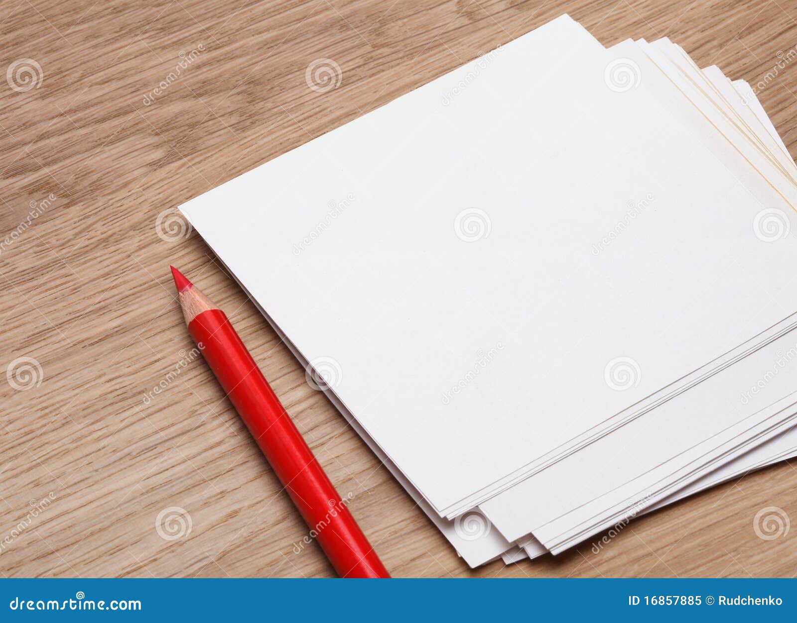 Paper penna fotografering för bildbyråer. Bild av papper - 16857885