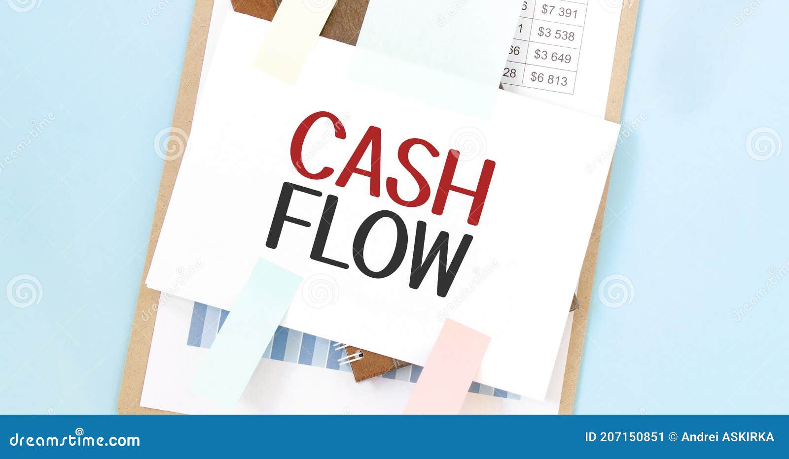 Paper Plate with Text CASH FLOW. Diagram, Notepad and Blue Background ...