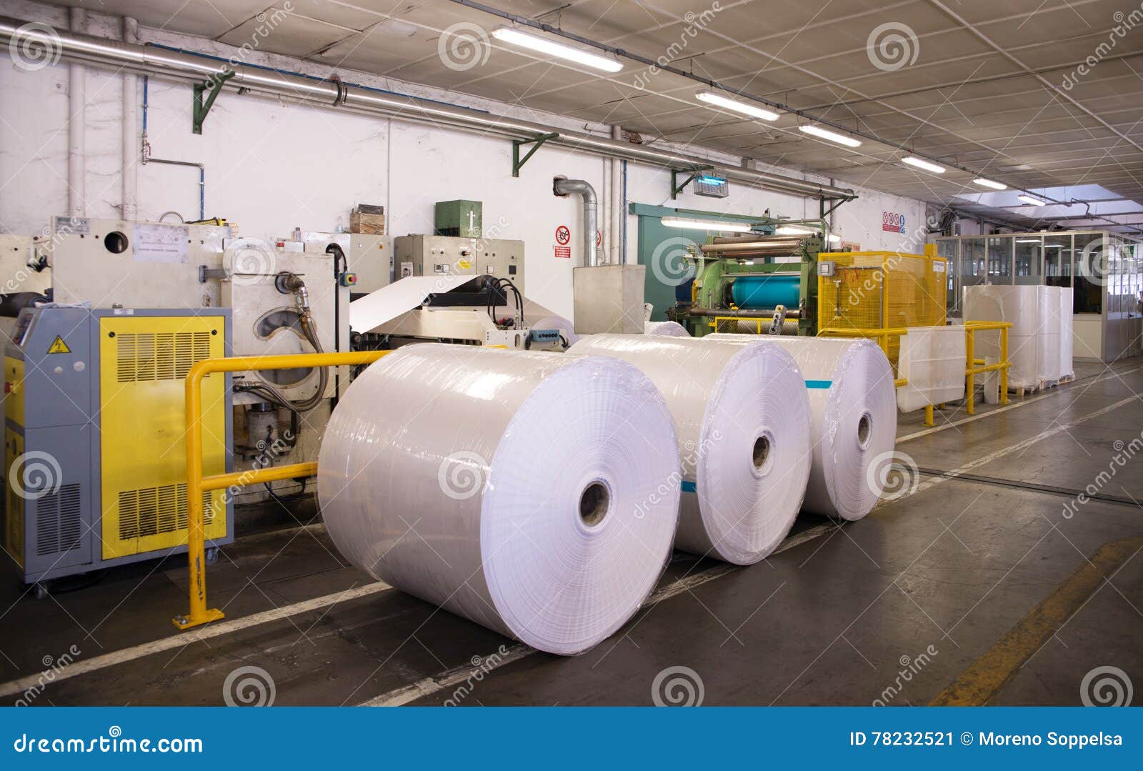 Paper Pulp Mill Factory Finishing Line Stock Photos - Free & Royalty ...