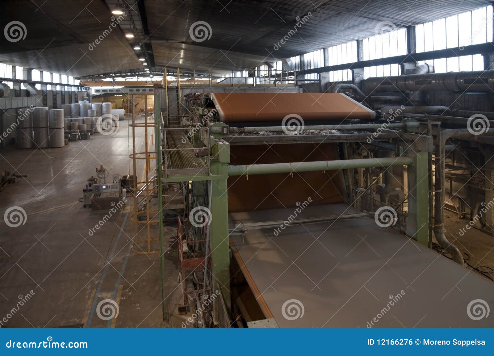 Paper and Pulp Mill Plant - Fourdrinier Machine Stock Photo - Image of ...