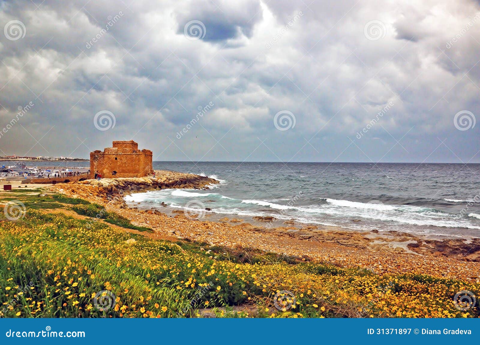 Paphos Castle, Cyprus stock image. Image of paphos, ruin - 31371897