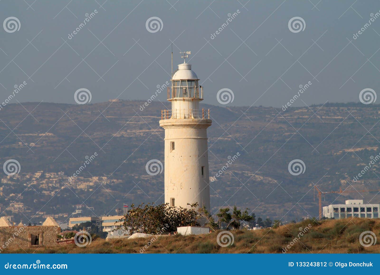 Paphos Lighthouse editorial photography. Image of tree - 133243812