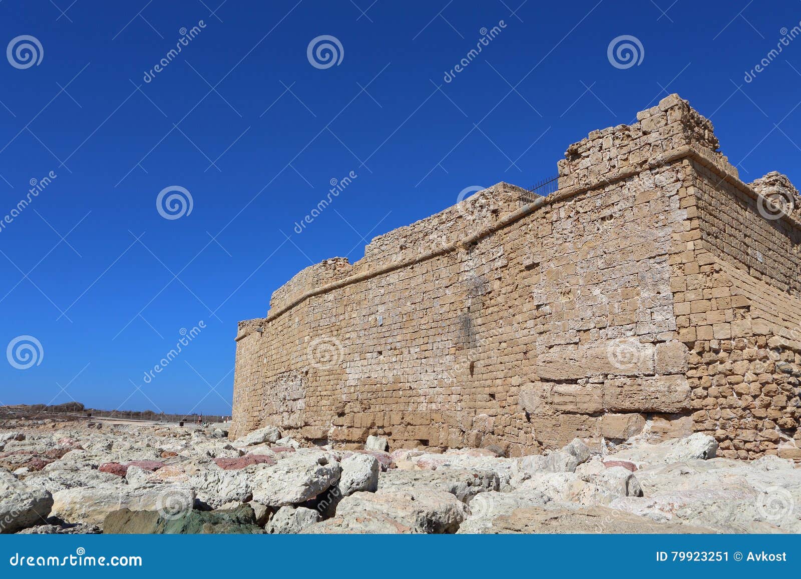 PAPHOS, CYPRUS - OCTOBER, 17 2016:Medieval Castle in Paphos Editorial ...