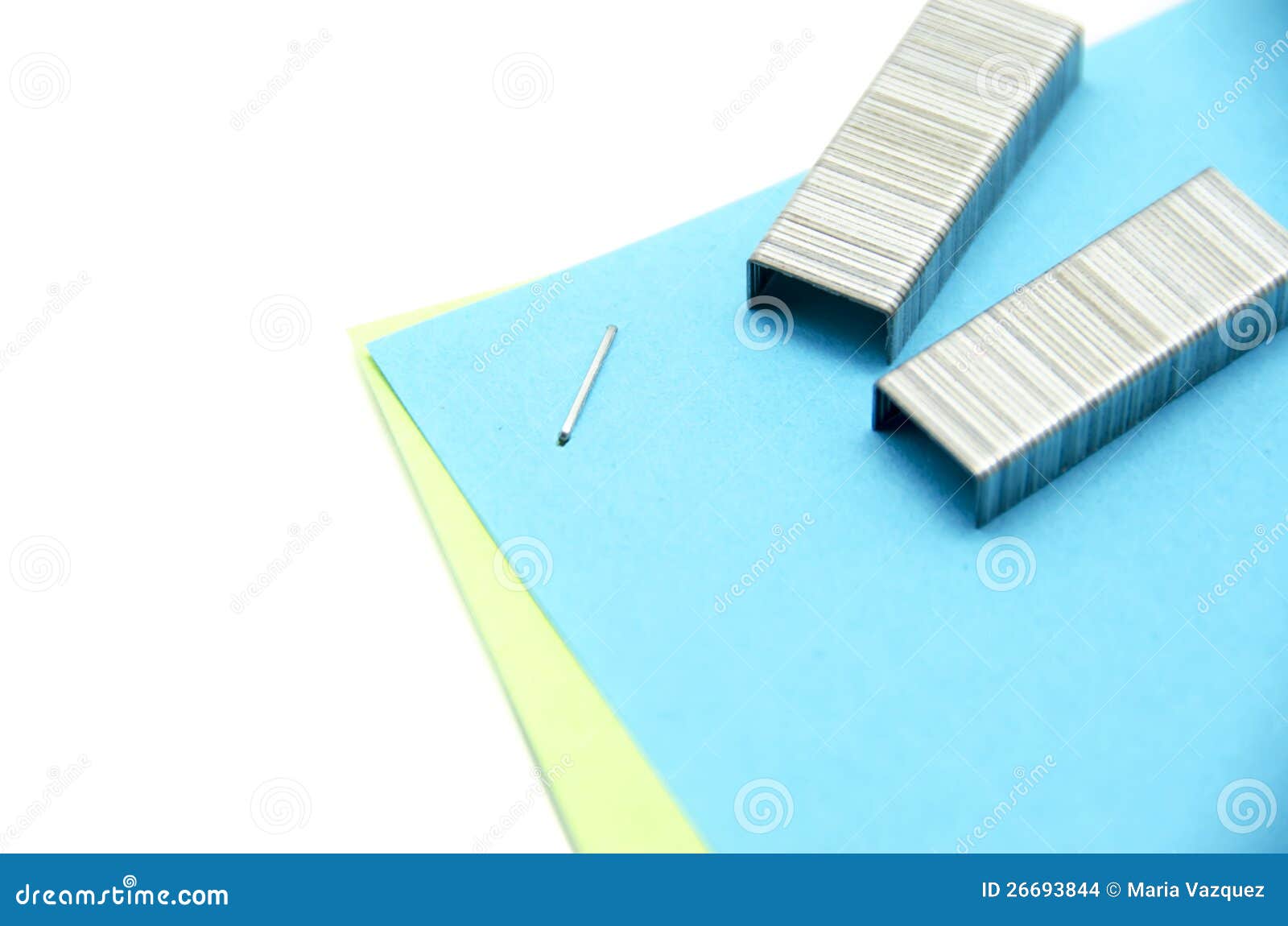 Papier agrafé photo stock. Image of travail, garantie - 26693844