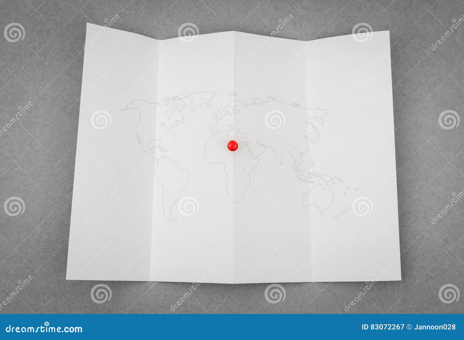 Papier Gefaltete Weltkarte Mit Rotem Pin Pointer Stockbild - Bild von ...