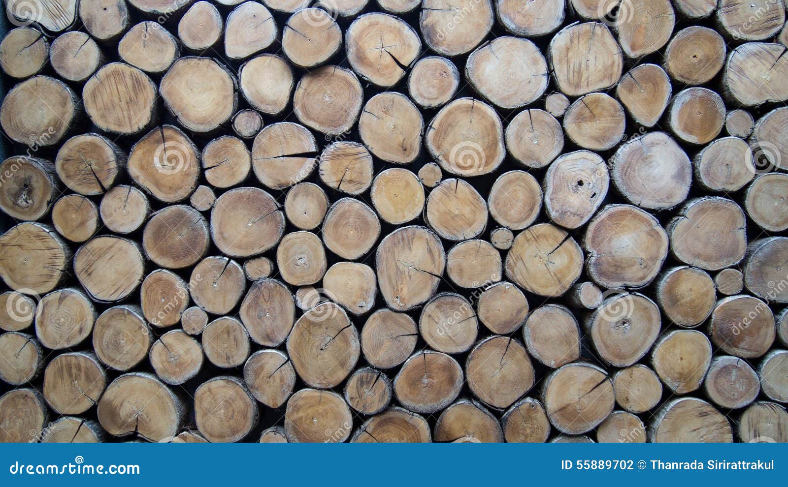 Papier Peint Des Rondins En Bois Photo stock - Image du boucle ...