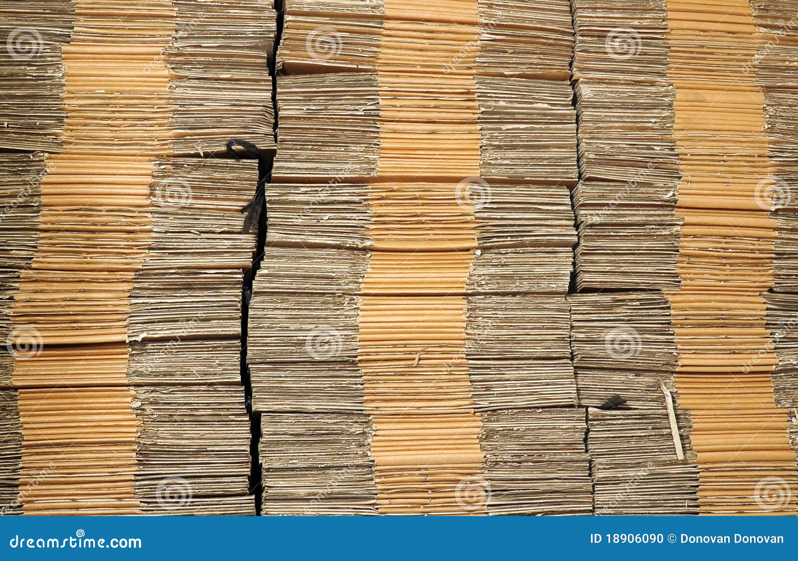 Pappe stockfoto. Bild von anlieferung, verschiebung, konzept - 18906090