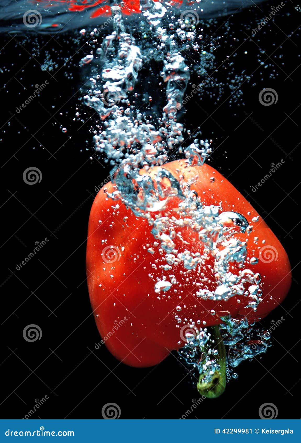Paprika in water 2 stock image. Image of healthy, preparation - 42299981