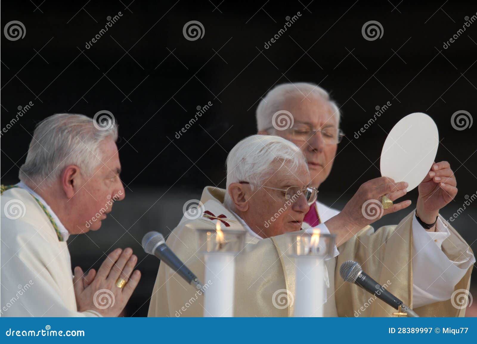 Papst Joseph Benedict XVI redaktionelles stockfotografie. Bild von ...