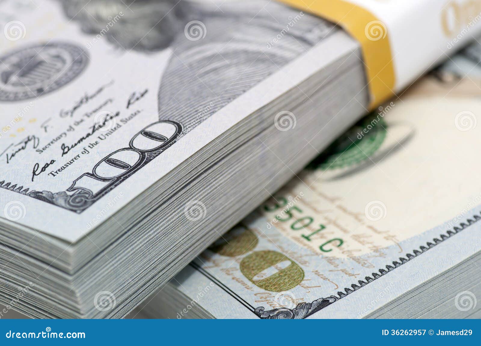 Paquete de dinero imagen de archivo. Imagen de americano - 36262957