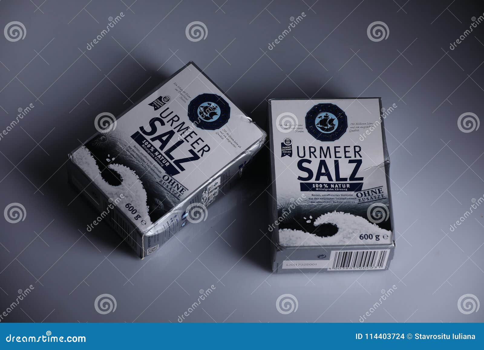 Paquetes De Sal, Sal Del Mar Imagen de archivo editorial - Imagen de ...