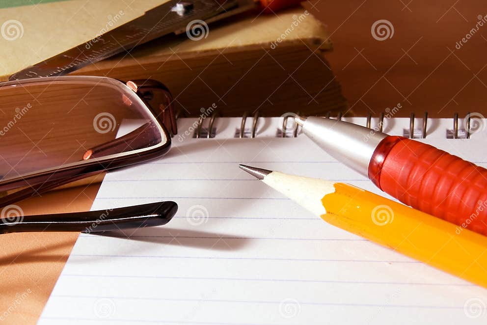 Para anotar foto de archivo. Imagen de pluma, corporativo - 13513522