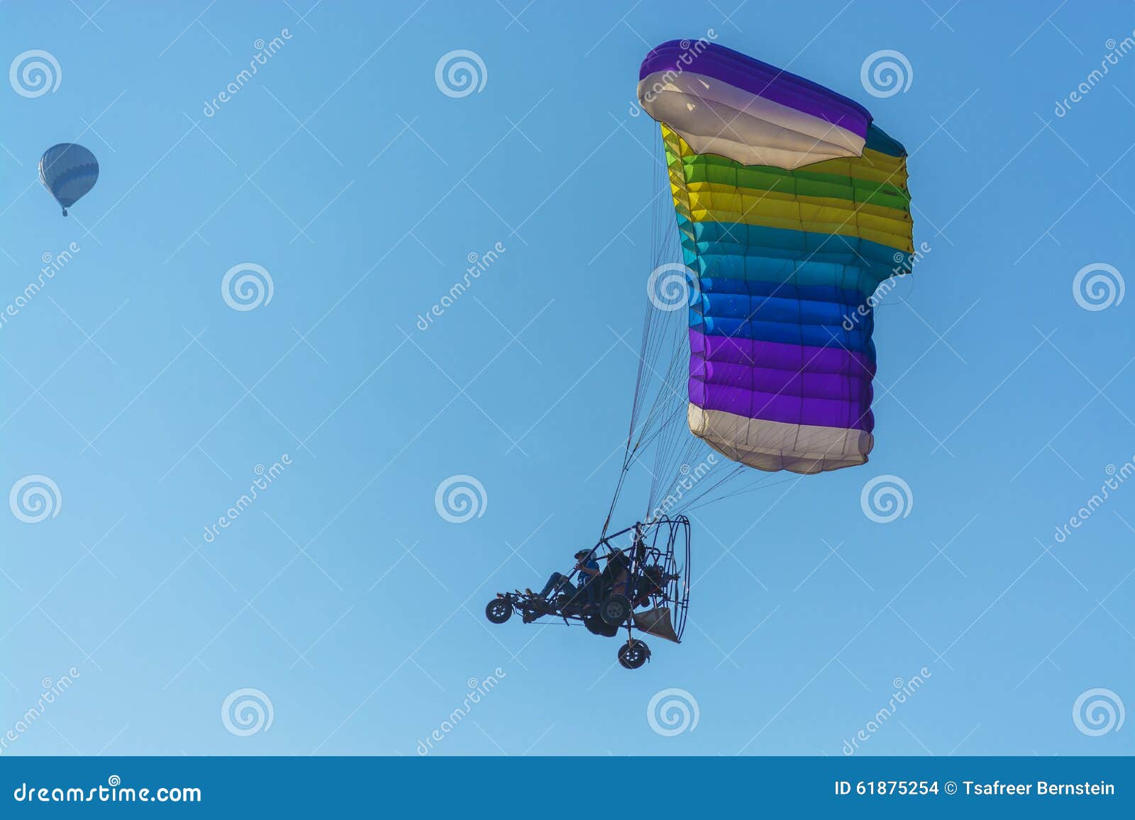 Para Motor Glider and Hot Air Balloon Flaying Stock Photo - Image of ...