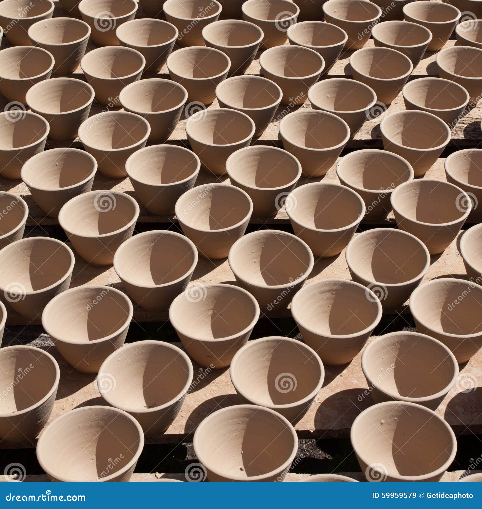 Para Rubber ceramic cup stock image. Image of plantation - 59959579