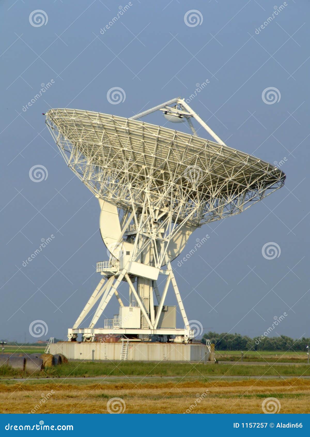 Parabolic antenna stock image. Image of system, italy - 1157257