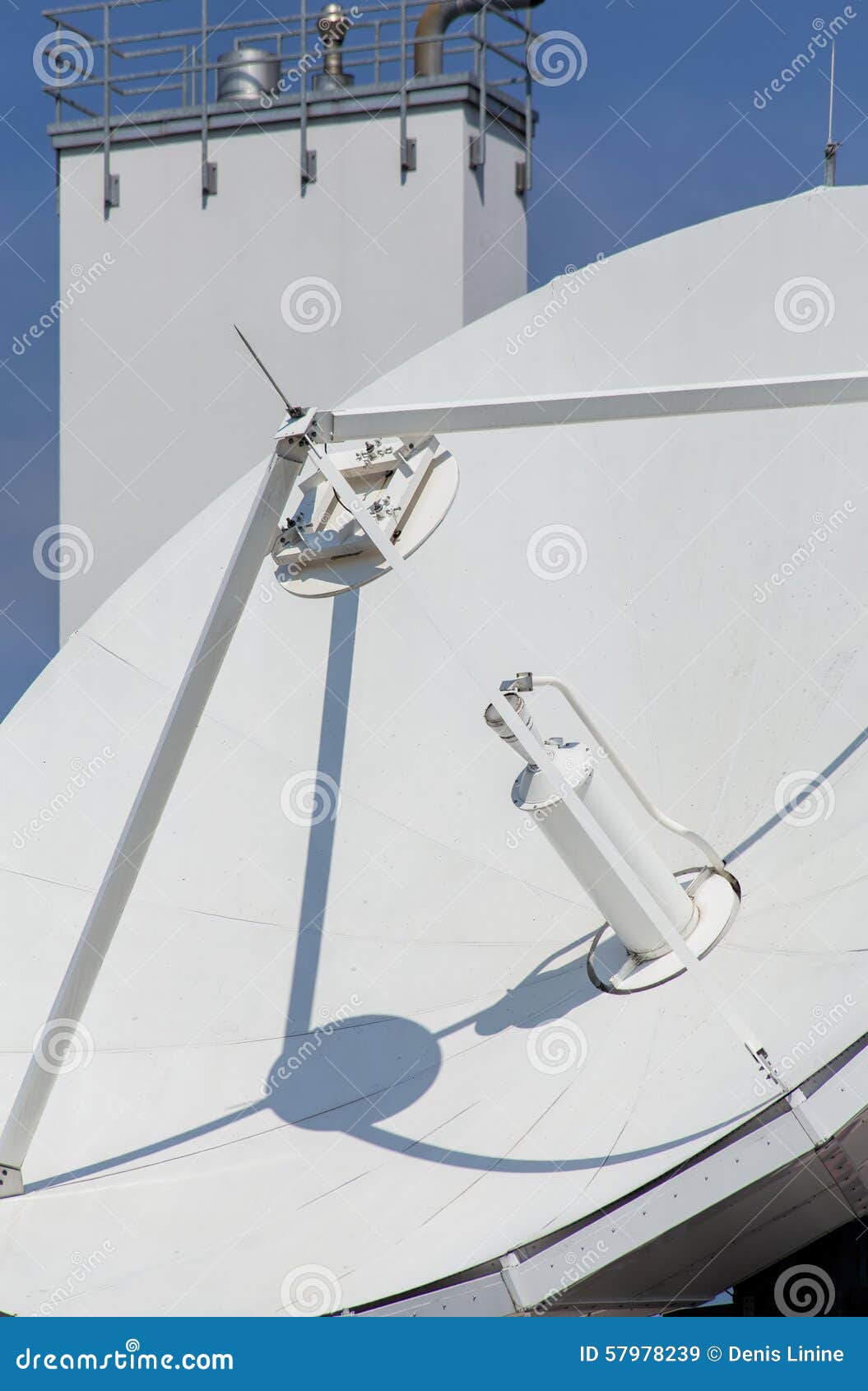 Parabolic Antenna Royalty-Free Stock Photography | CartoonDealer.com ...