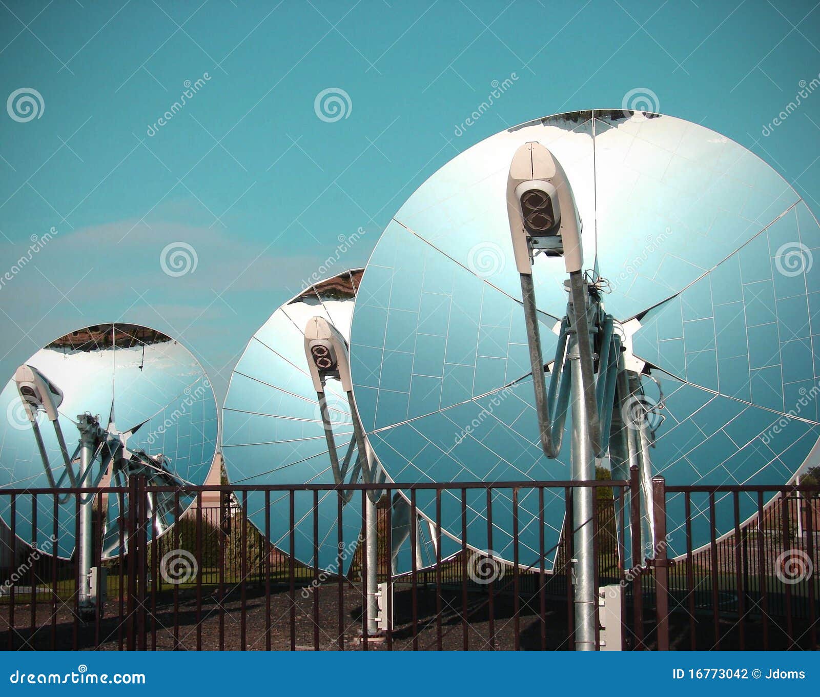 Parabolic Dish Solar Collectors Stock Photo - Image of clear, collector ...