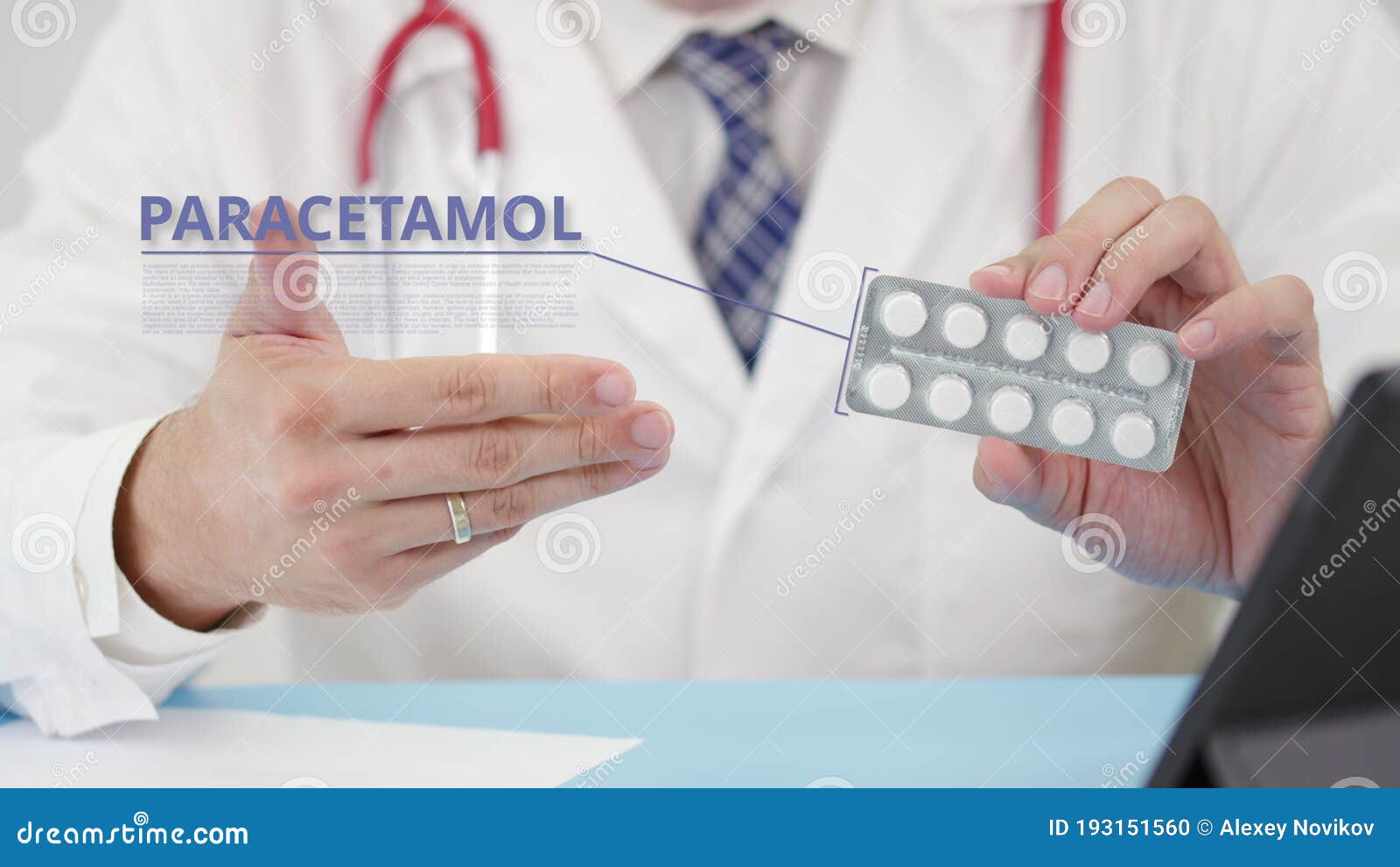 Paracetamol Blister Pack with Tablets in Doctor`s Hand Stock Photo ...